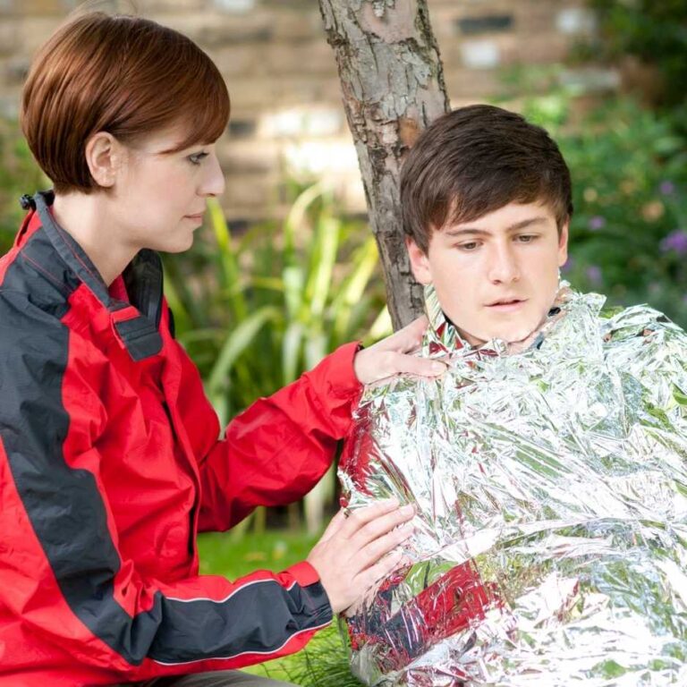 Everything You Need to Know About Space Blankets | Total Prepare Inc ...